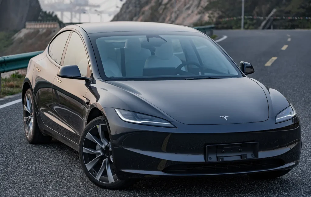 How Long Does A Tesla Battery Last? Real-World Lifespan, Degradation ...